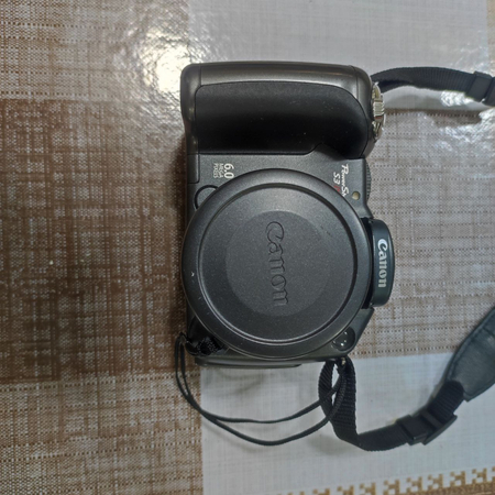 Фотоаппарат цифровой и хороший Canon