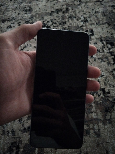 Redmi a3 sotiladi karopkasi yõq