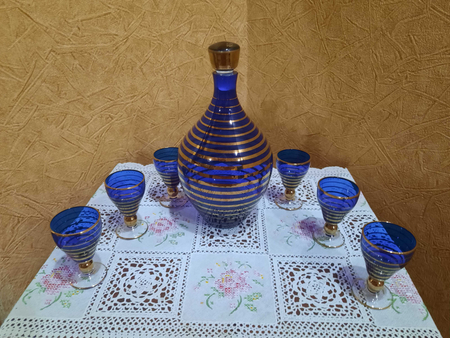 Винтажный графин и 6 рюмочек,  Чехословакия, Богемия