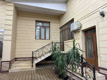 Дом Кибрай 350 м², 6 соток, ор-р улица Кибрайская, Хокимиат
