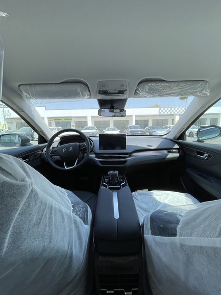 Honqi E-qm5 500km full