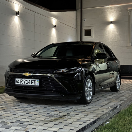 Продается авто Monza
