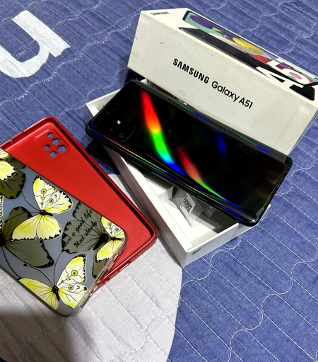 SAMSUNG      A 51
