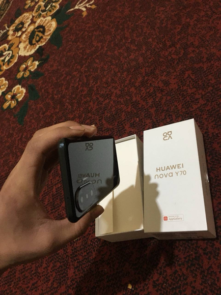 Huawai nova Y70 4/64GB