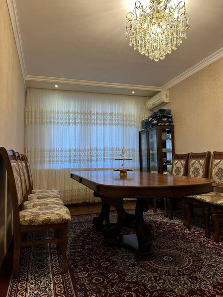 Продается срочна квартира