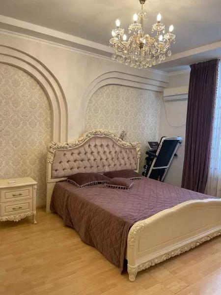 Аренда евро квартиры на С.Азимова 3/4/9 ID:FRA198