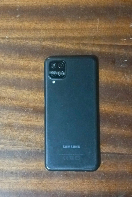 Смартфон Samsung Galaxy A12 4/32 GB Black