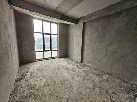 2 xonali 85m² 2-qavat uy sotiladi