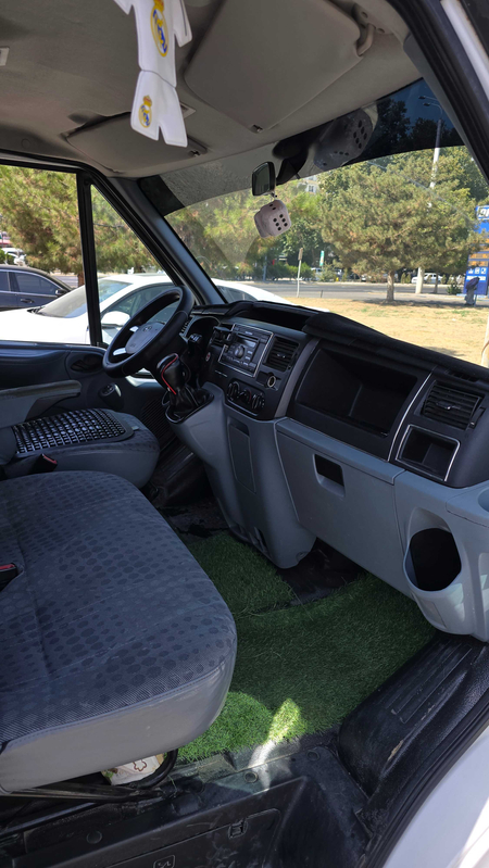 Ford Transit 2011 yil 397.000 yurgan