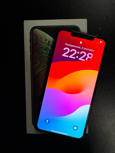 iphone xs max qora