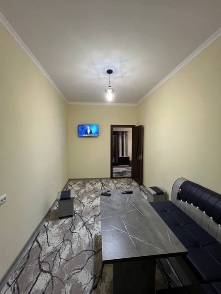 Gorgaz Saodat tomonda 2 xonalik uy sotiladi