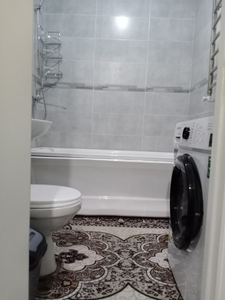 2 xona ijaraga beriladi bezmakler