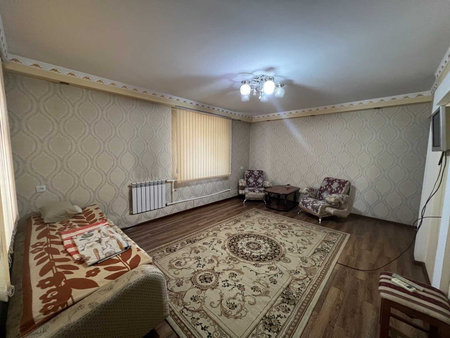 1 ком массив Урда с ремонтом кирпичный дом 2 этаж (158676)