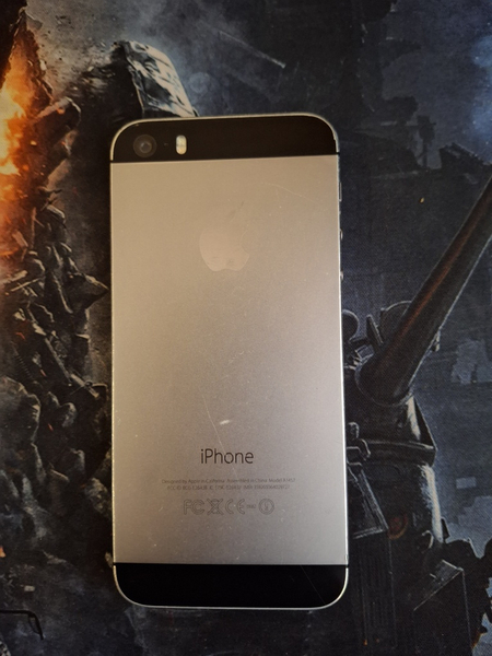 IPhone 5 в хорошем состоянии