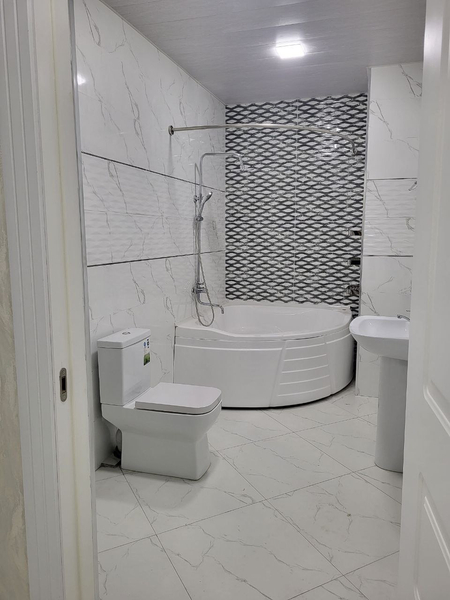 Срочно продаётся Чиланзар, ор: МЕТРО Хамза, 3/3/4, 67кв.м, кирпич