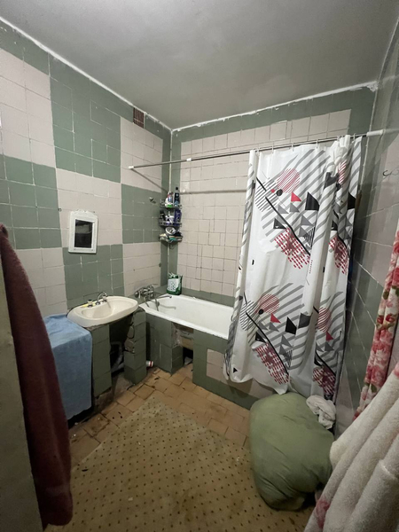 Продам квартиру 2/2/5 Чиланзар 13кв