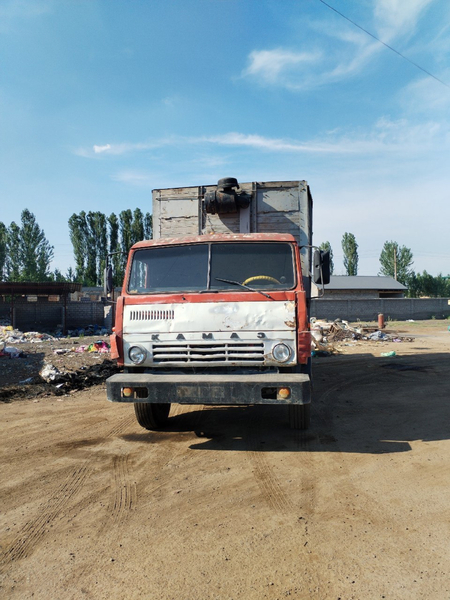 Kamaz sotiladi holati yahshi