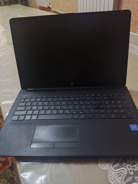 Hp notebook sotiladi holati ideal karopka doc bor