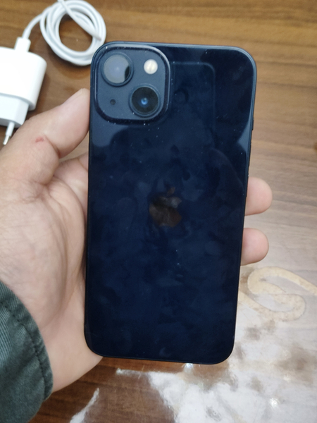продам свой iPhone 13 , 128gb , польный комлект , не вскрытий