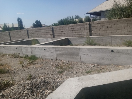 Yer uchaska sotiladi 12 ming dolir