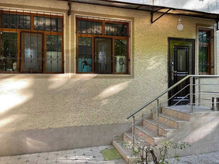 Ул Саида Барака ( Efendi cafe) офис с мебелью Выгодно!