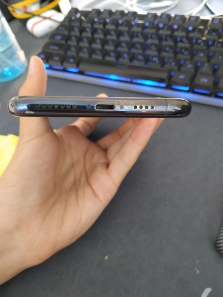 iphone 11 pro max 64 gb 78% ideal holatda aybi yuq
