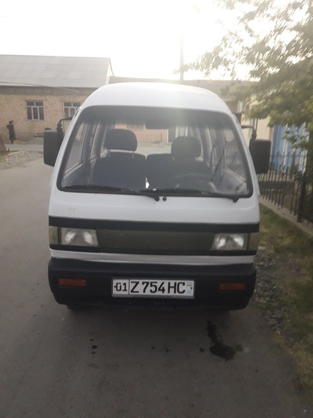 Автомобиль марки Chevrolet DAMAS