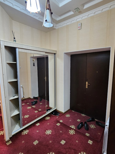 Al Xorazmiy koʻchada 3 xonali lyuks kv ijaraga beriladi