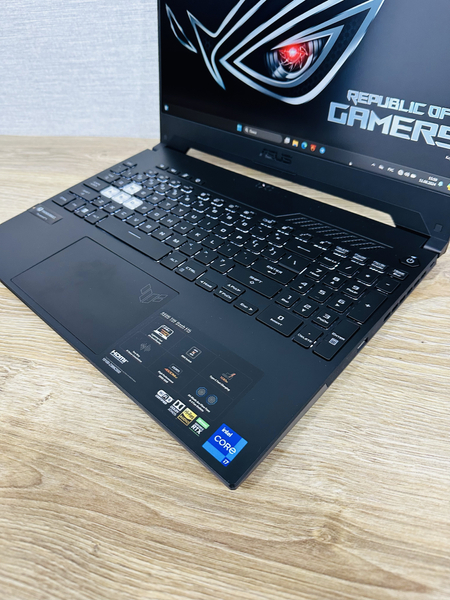 ASUS TUF Dash i7+RTX3060/32ГБ/1ТБ SSD как новый