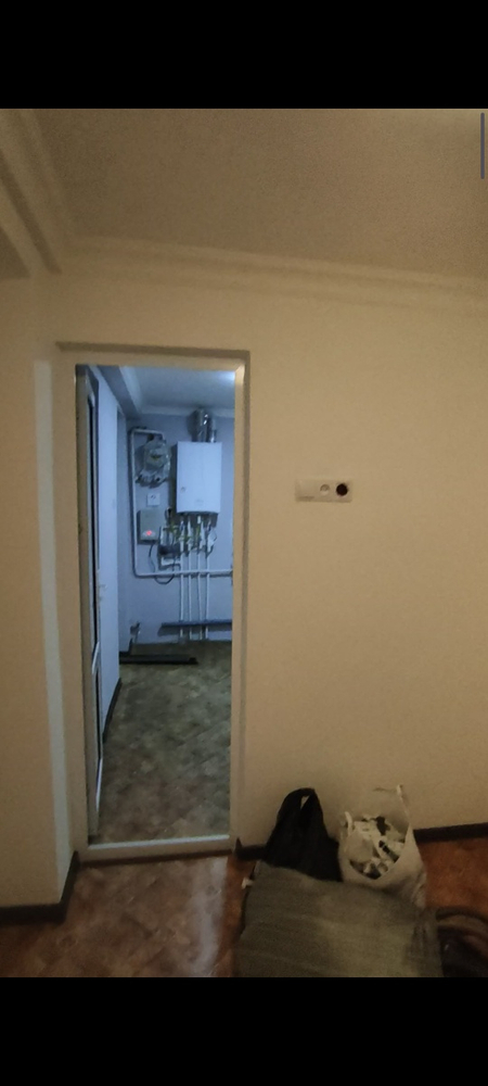 1 xonali dom sotiladi