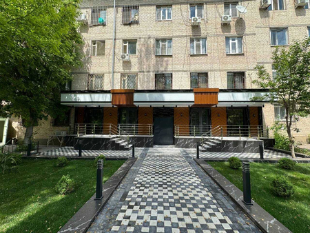 Сдаётся готовый офис с площадью 90м2 ор-р Ц-13, Лабзак