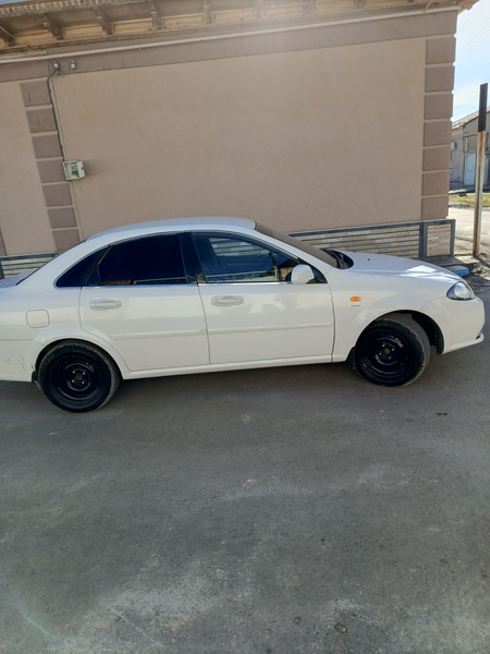 Lacetti 1.8 2010