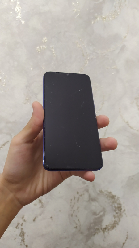 Srochna Samsung a40 sotiladi