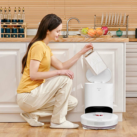 Робот-пылесос Dreame Bot Robot Vacuum and Mop D10 Plus