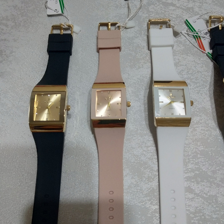 Galaxy Ayollar uchun ajoyib qo'l soati