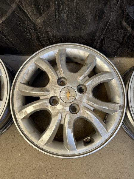 spark diska  a/t