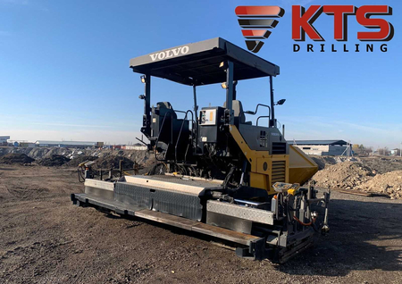 Сотилади Асфальтоукладчик Volvo ABG Titan 6820B