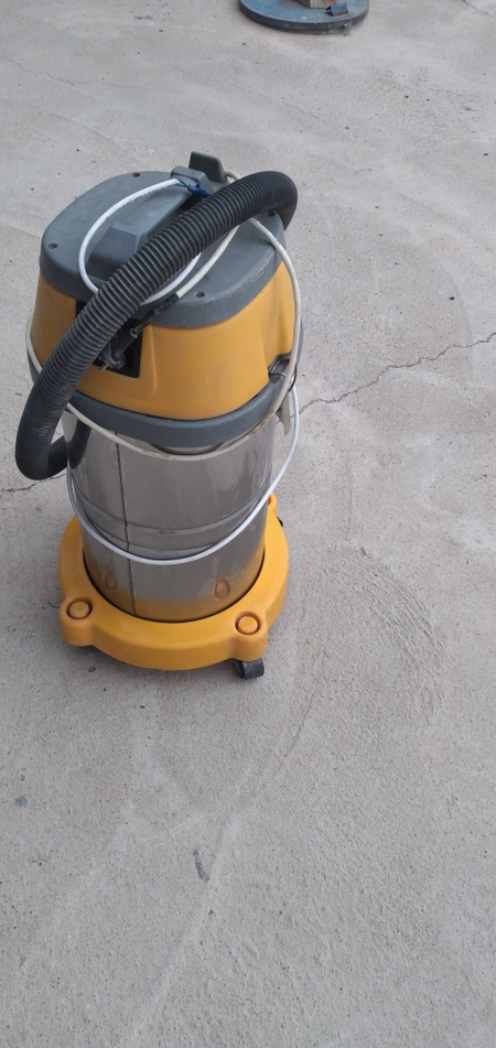 Karcher,Plisos,Xolodilnik sotiladi