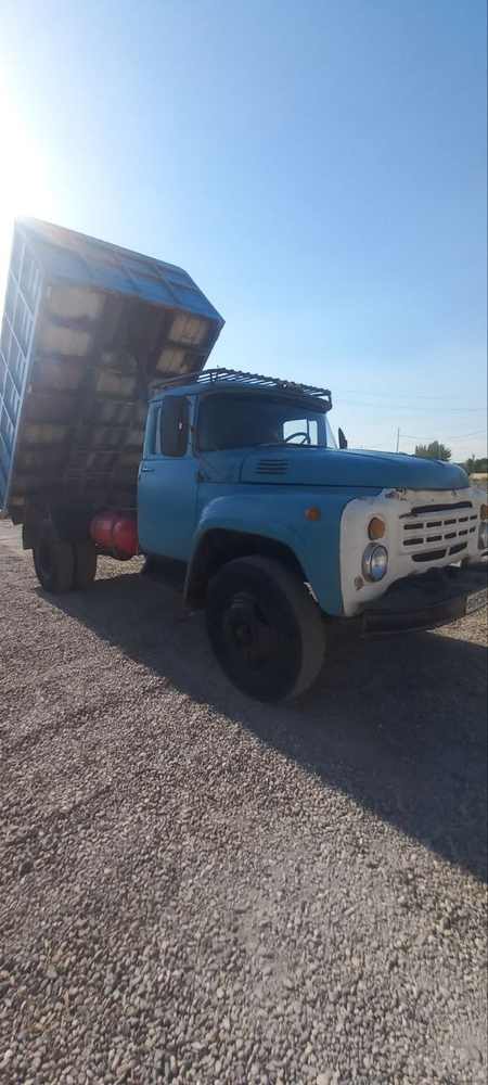 Zil 130 samasval ural mator