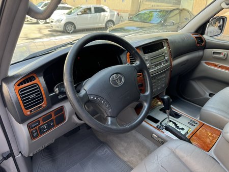 Продам Toyota land cruizer 100