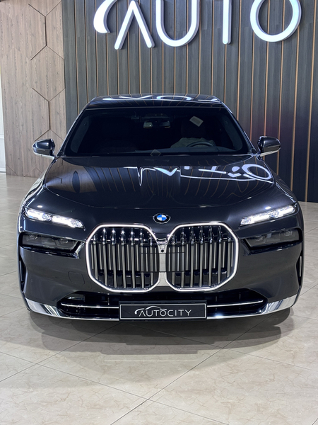 BMW I 740 без пробег