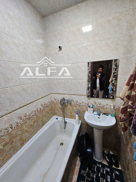 2 xonali 64m² 1-qavat sotiladi.