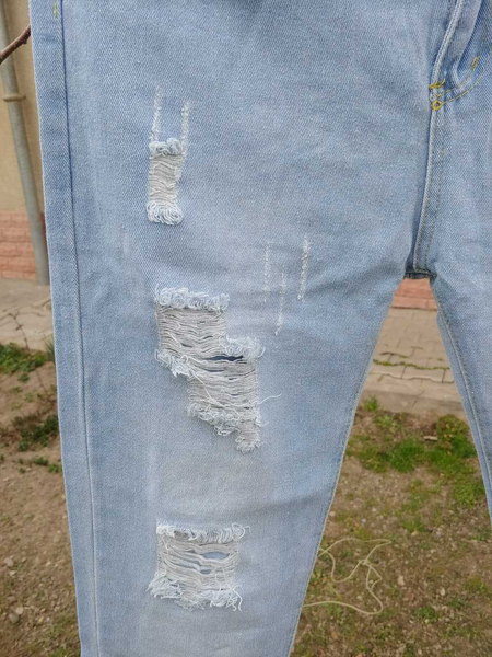 Новые стильные  летние и осенние мужские джинсы (32 размер)