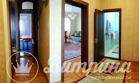 3 комнатная на Ойбеке. 75 кв.м. Срочно