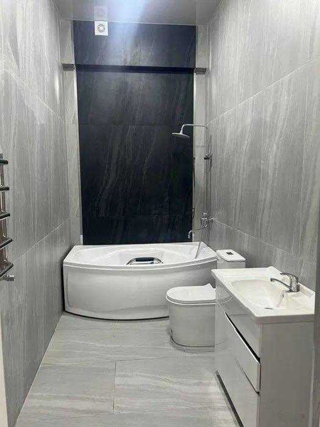 Продается Евро дом Ориентир: метро 4 Бекат  330м2