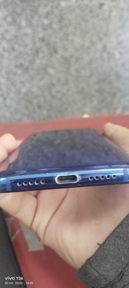 Xiaomi 9 lite srochna sotiladi