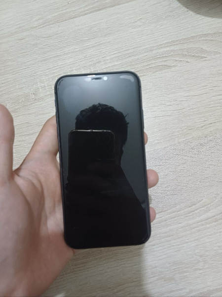 Iphone 11  99% yomqost / йомкость
