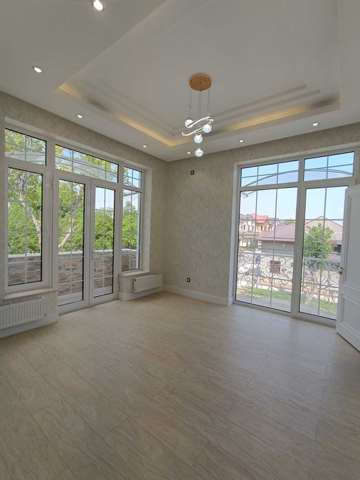 Продается Новый 3х уровневый дом 350м² ул Севастопольская