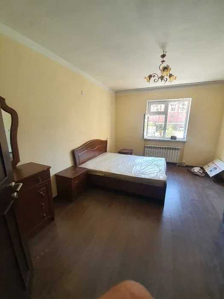 БУМ ижара 3 хонали квартира, Оилага, атиги 400$ id sh 851
