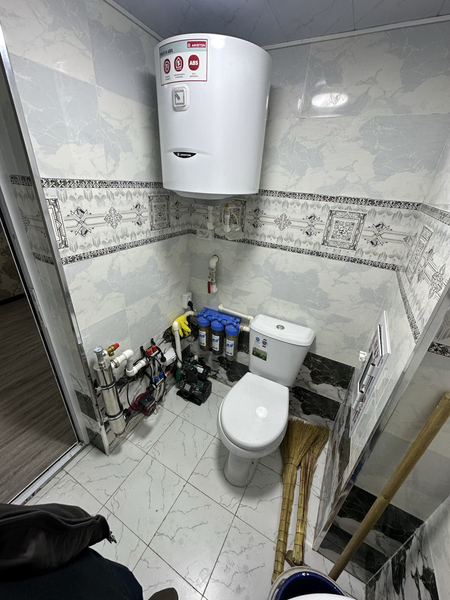 Карши Центр янги домлардан 1ни йулидан 130квадратли квартира Сотилади!